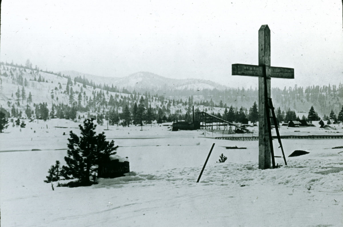 Donner Party Memorial Cross | HistoryNet