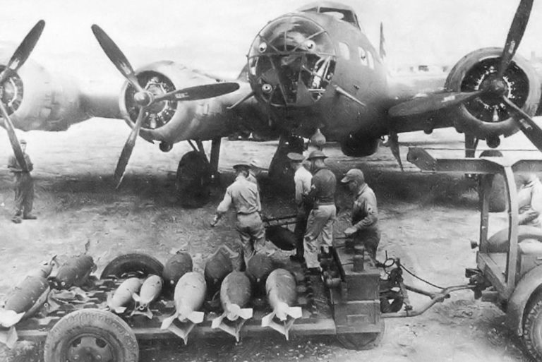 19th-Bomb-Group-B-17D-Del-Monte-1942 | HistoryNet