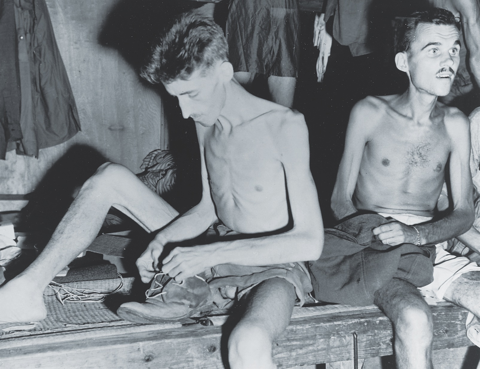 Imprisoned at Ground Zero: American POWs in Hiroshima