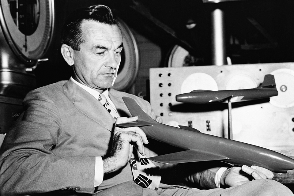 Supersonic Revolution