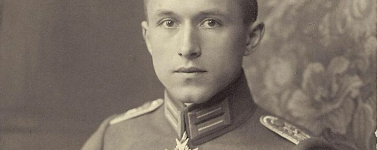 Valor | The Last Blue Max