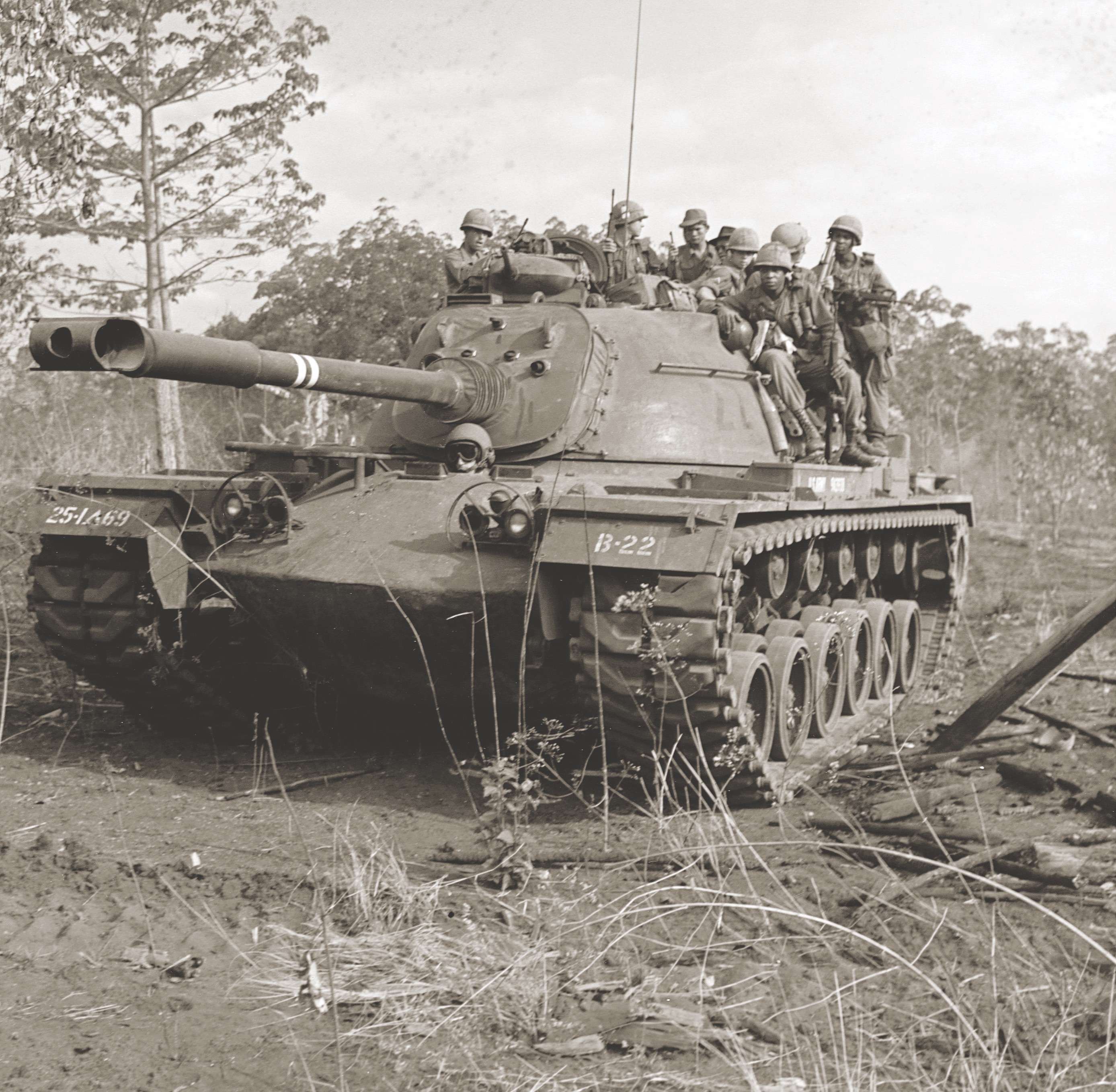 Armored Might in Vietnam's Guerrilla War