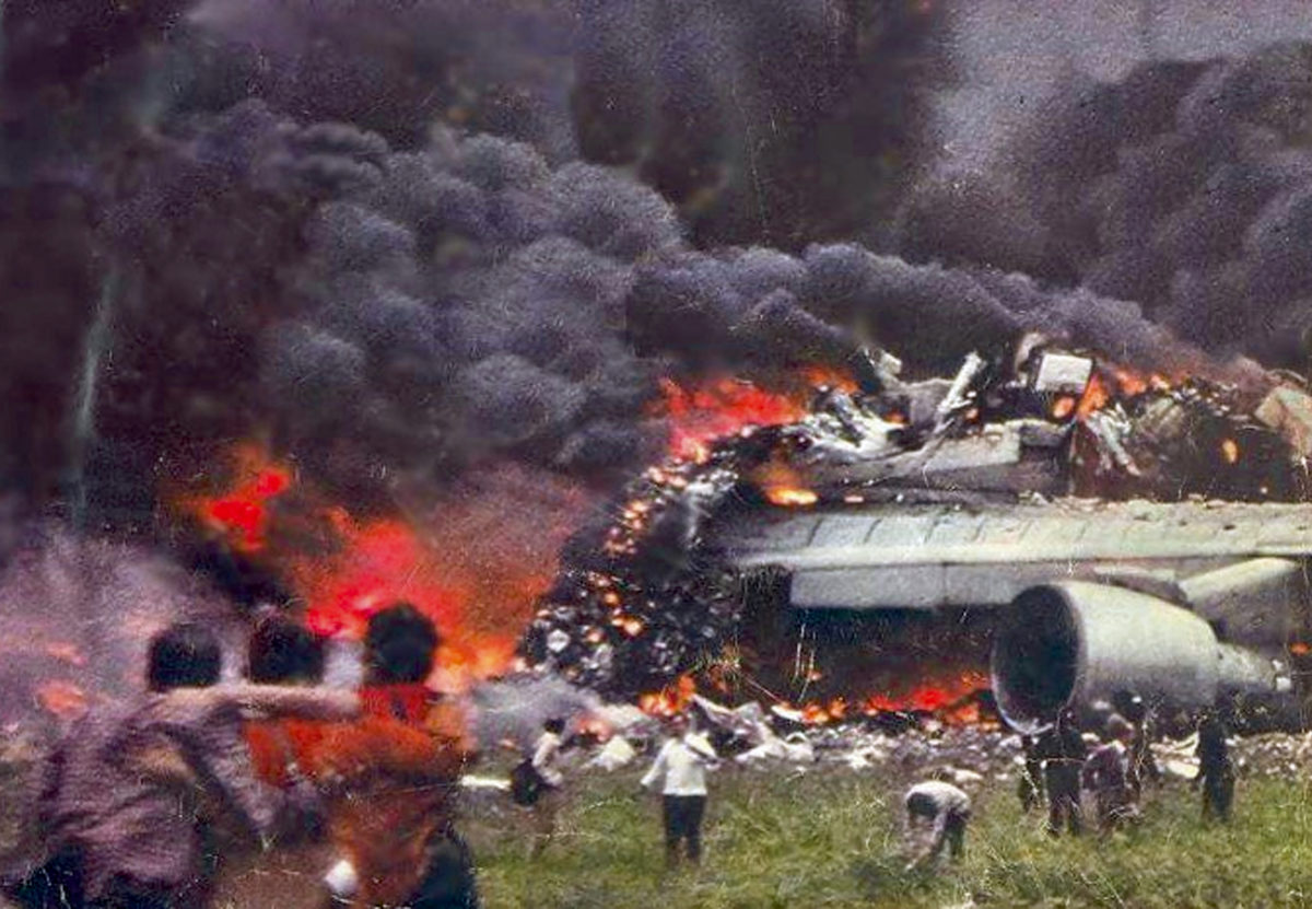 The Worst Plane Crash in History Was on Tenerife | HistoryNet