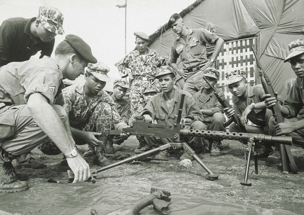 Special Forces troops under Gillespie train a South Vietnamese strike ...